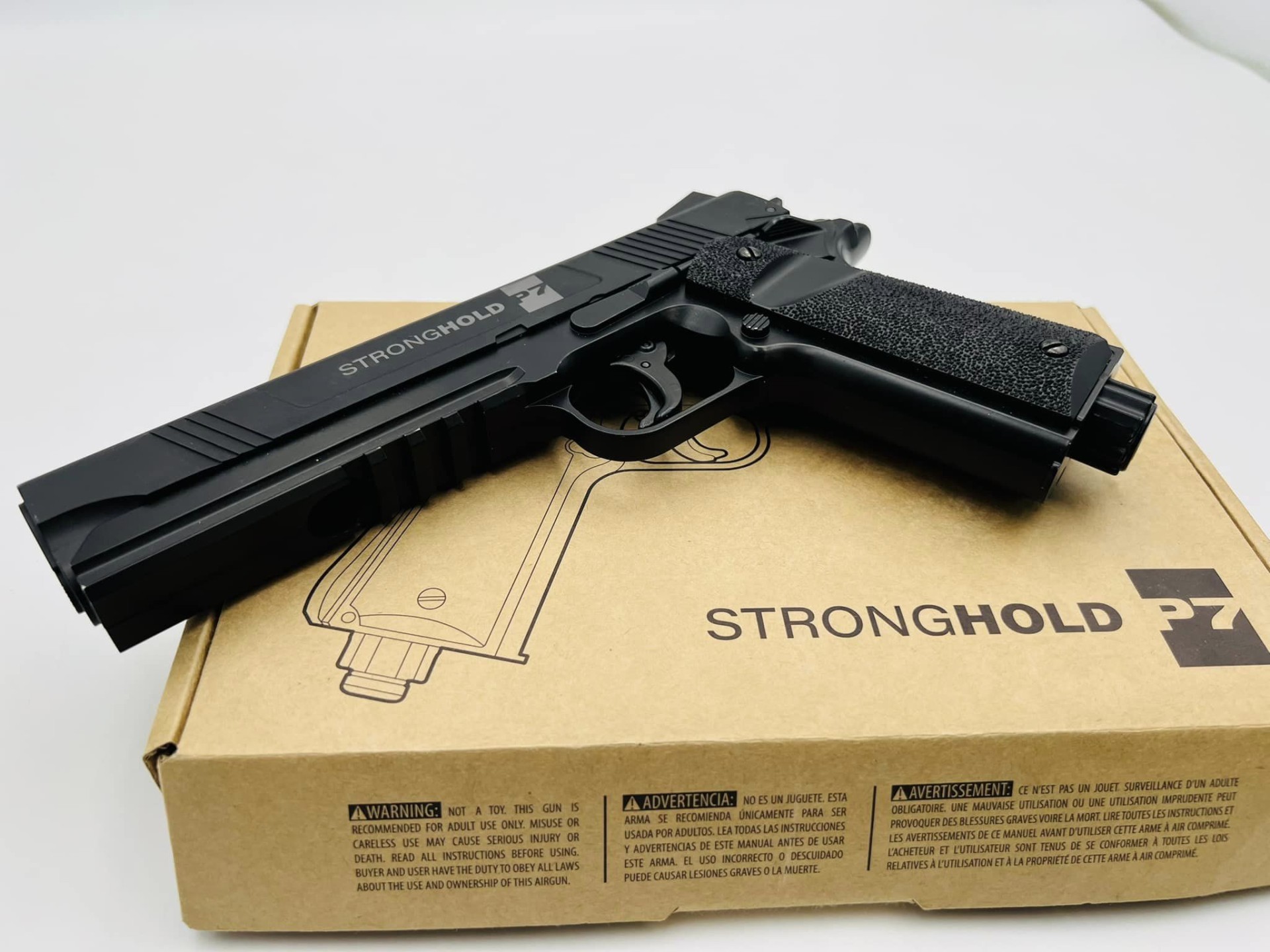 Ogłoszenie: Pistolet Stronghold P7 Dane techniczne Kaliber: .50 ...