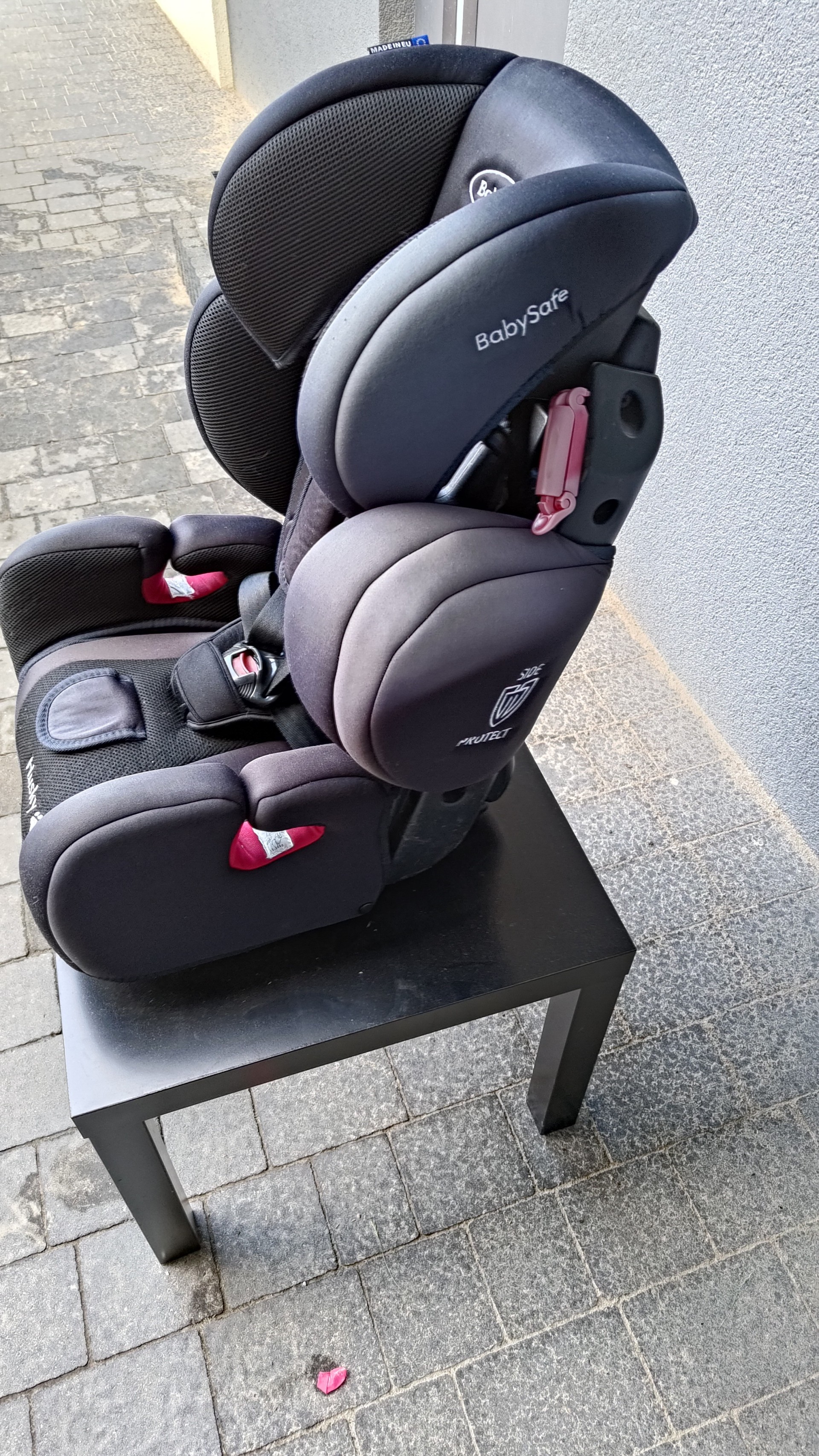 Ogłoszenie: fotelik samochodowy, BABYSAFE HUSKY 9-36kg, kategoria: akcesoria