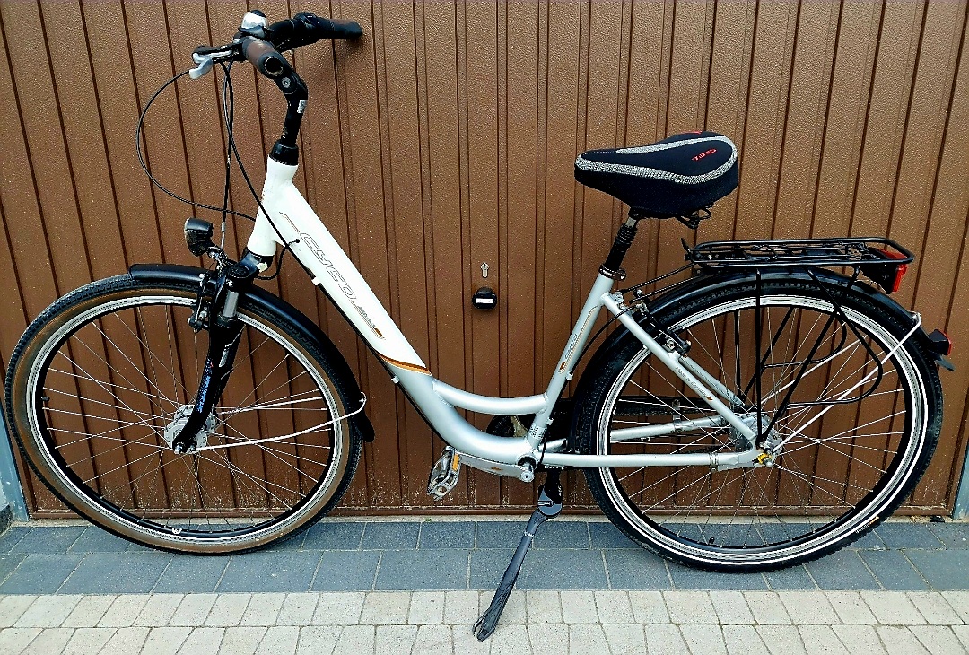 Ogłoszenie: Rower miejski damka Cyco Premium Kola 28 cali felgi ...